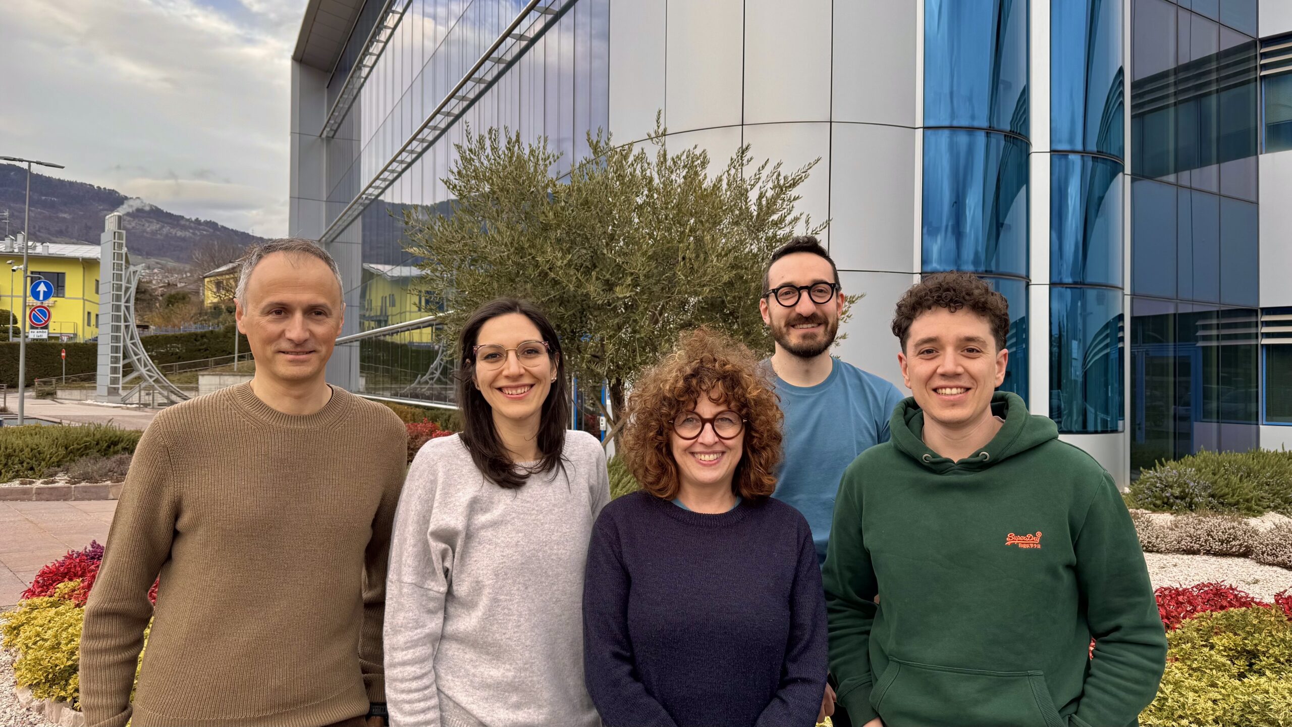 Shining a Light on Germanium-Vacancy Single Photon Emitters - FBK: SD